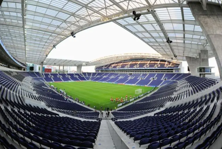 Top 10 Biggest Stadiums in Portugal - Stadium Freak